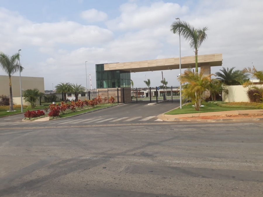 Vivenda V4 em Malunga (Talatona) - Angocasa