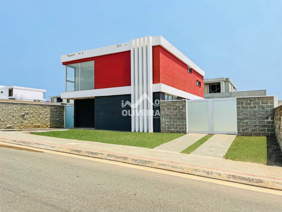 Vivenda V5 em Condomínio Atlantic City - Angocasa