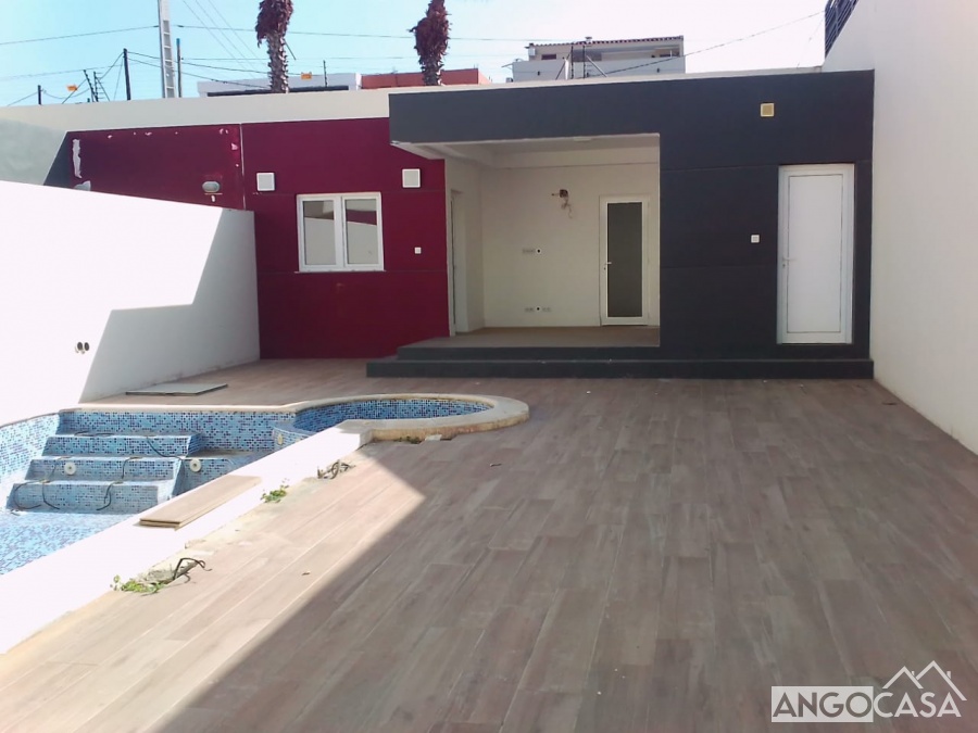 Vivenda V5 em Condomínio Infinity Residence 2 - Angocasa