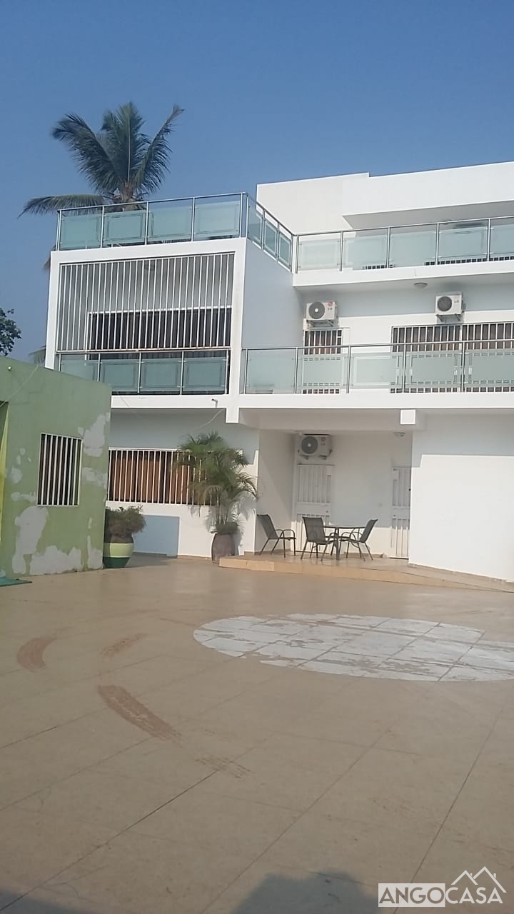 Vivenda V6 em Corimba (Samba) - Angocasa