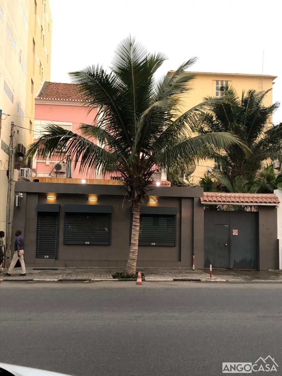 Vivenda V7 em Rua Amílcar Cabral (Maianga) - Angocasa